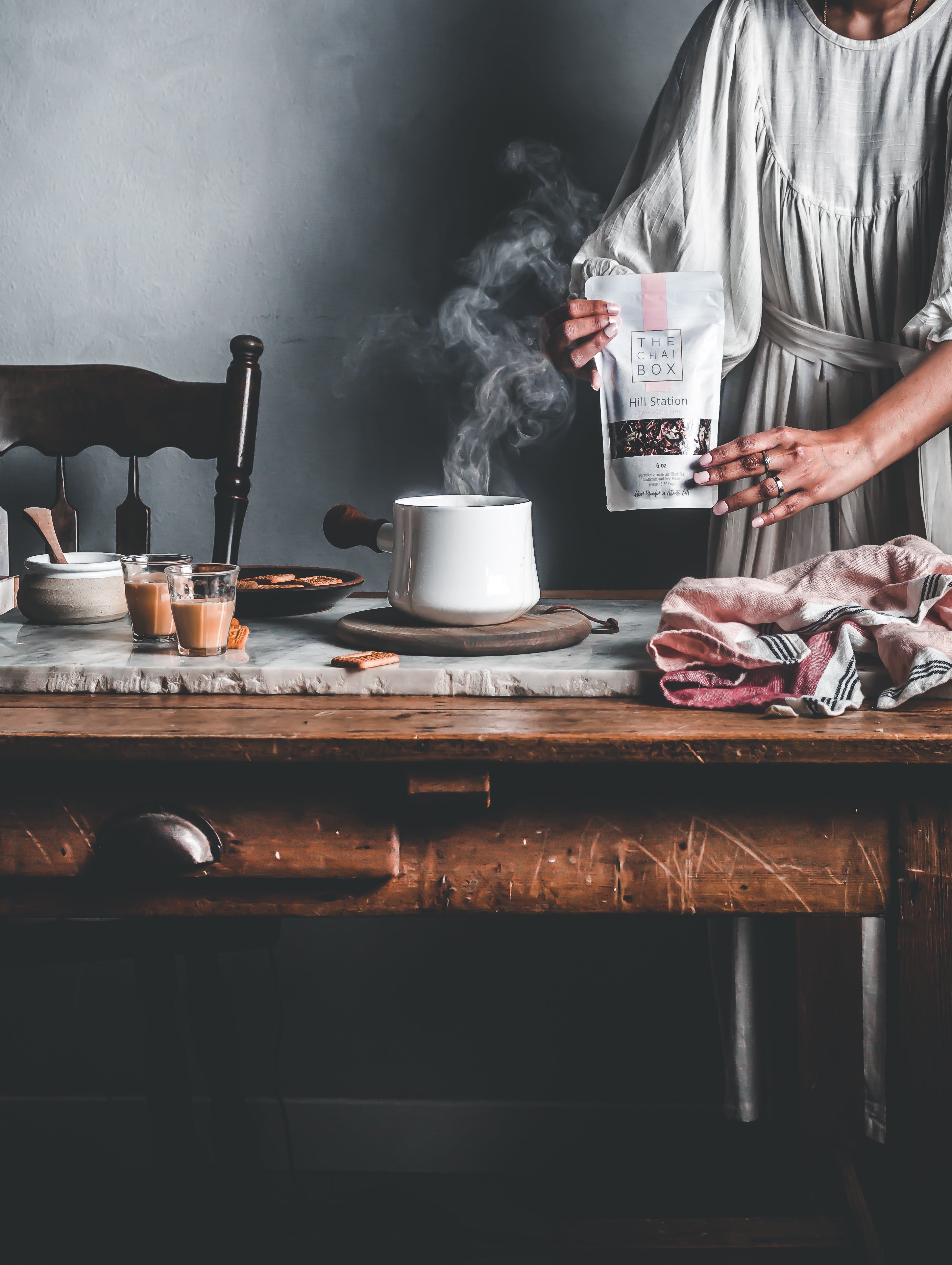 Cardi Rose Cake – The Chai Box